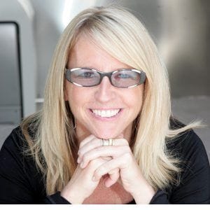 2016 An Artist @ the Table with JENNIFER LUCE - Vanguard Culture