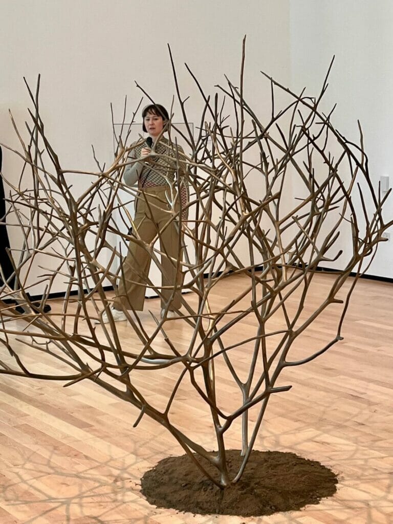 THE BUZZ: Exploring the Enigmatic Artistry of Kelly Akashi: Formations ...