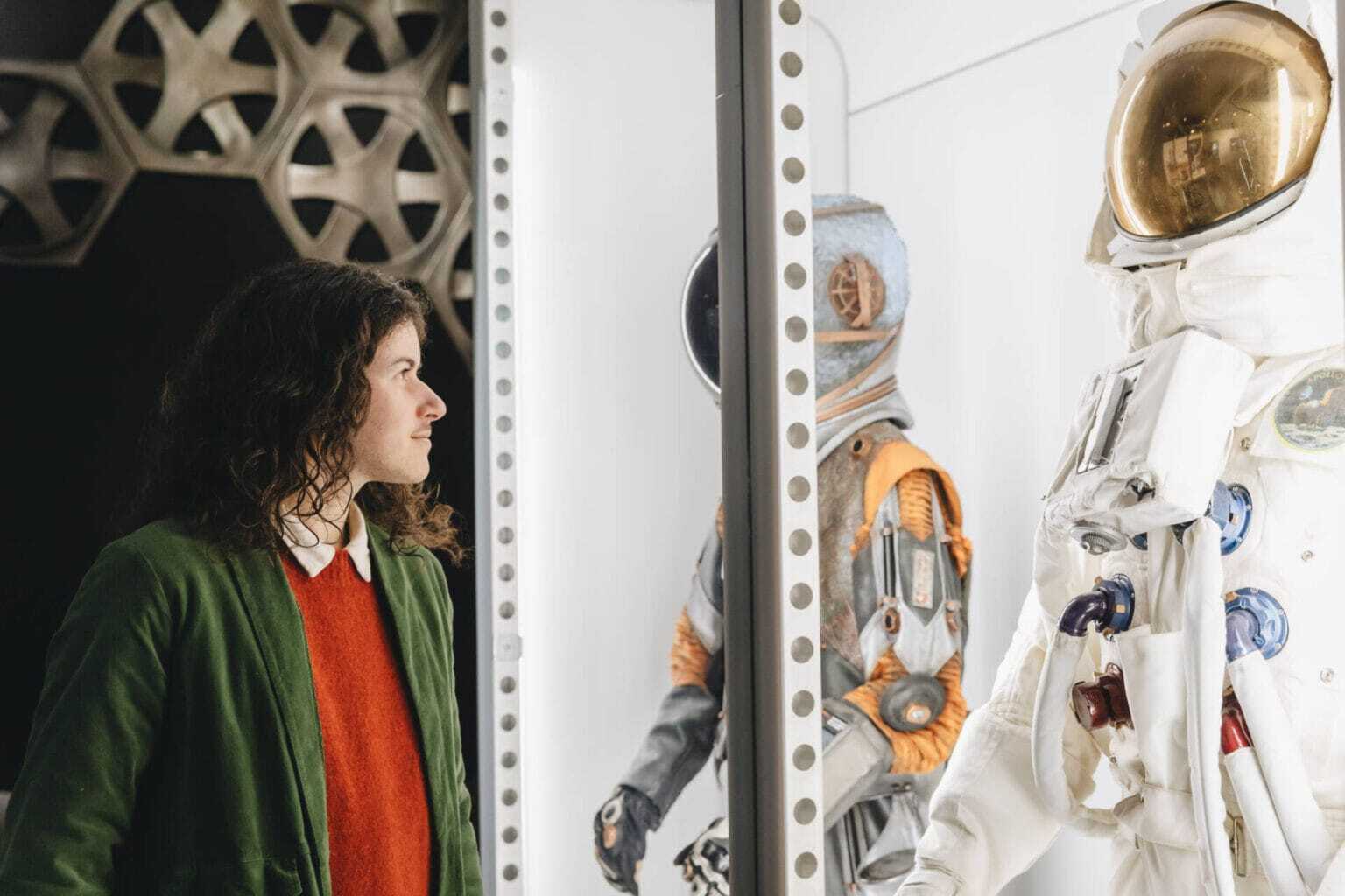 THE BUZZ: Explore the Science Behind the Sci-Fi: 'Doctor Who Worlds of ...